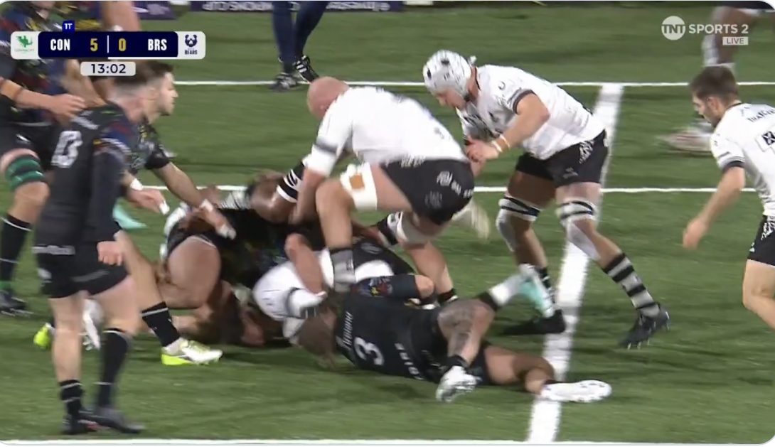 INSOLITE – L’EPCR annule le carton rouge de Josh Caulfield qui a ...