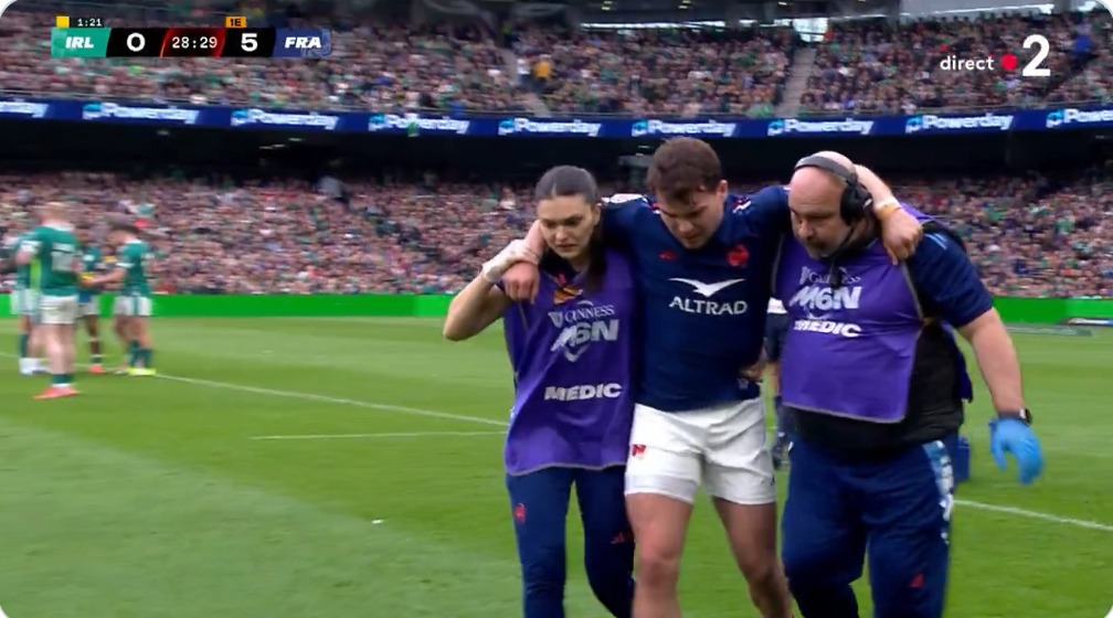 Première très grosse crainte pour Antoine Dupont, après sa blessure au genou ! - Blog RCT