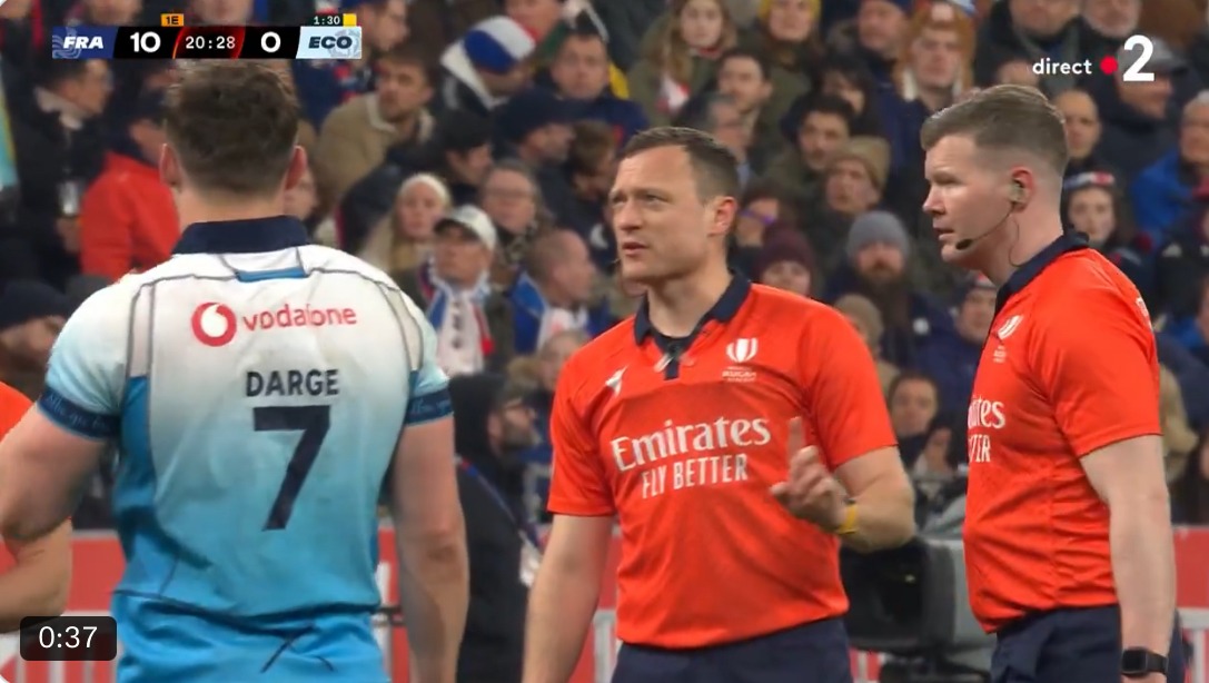 Laurent Cardona estime que l’arbitre de France – Ecosse va se faire taper sur les doigts - Blog RCT
