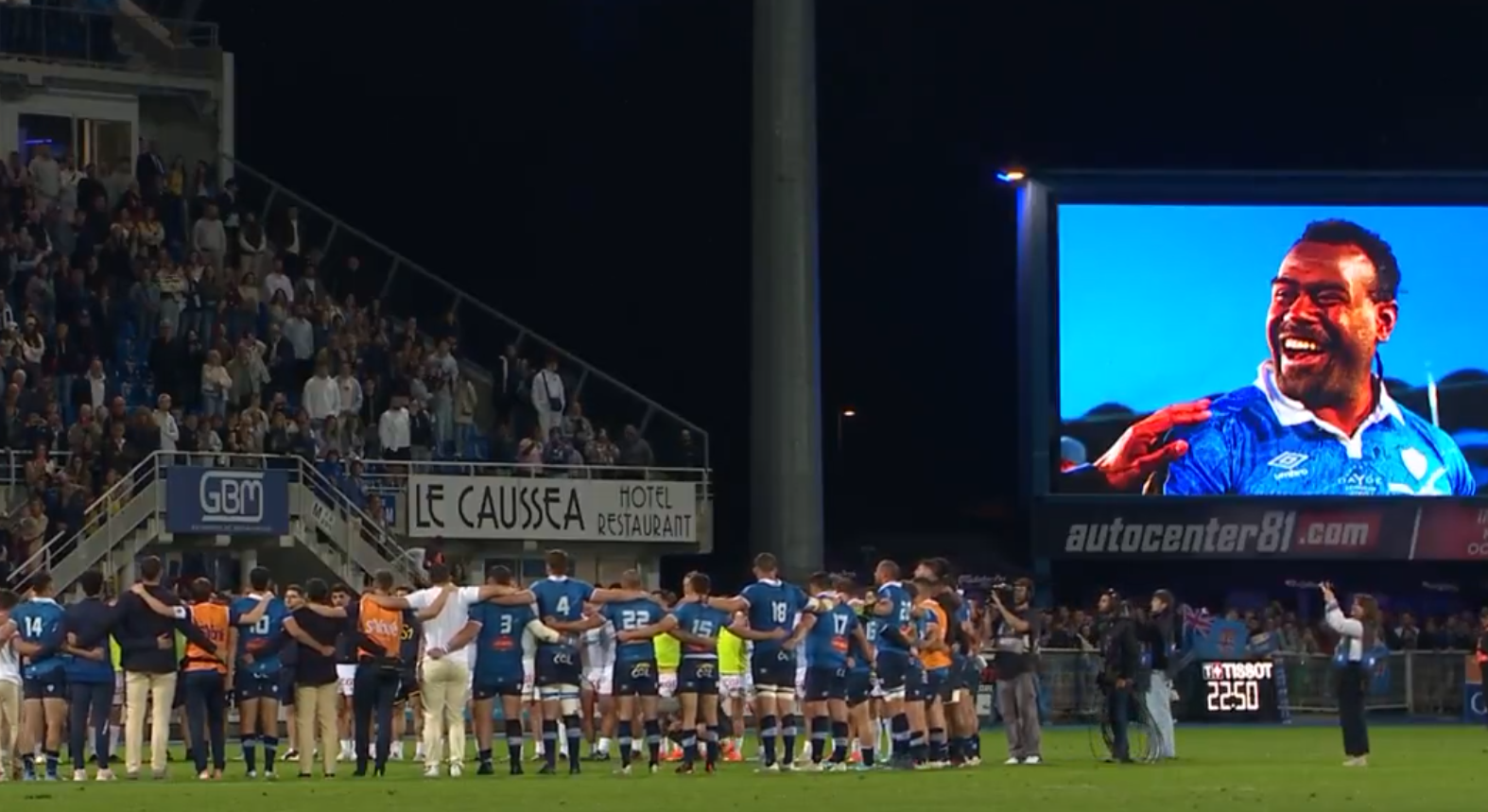 Un hommage bouleversant a été rendu à Josaia Raisuqe après la victoire ...