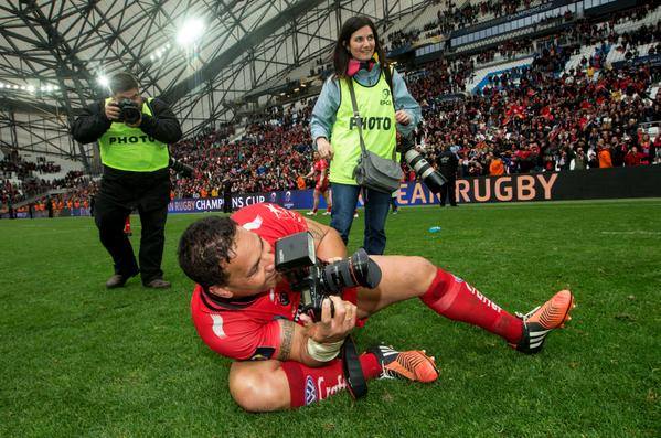 Photo: Chris Masoe devient photographe à l'issue de la victoire contre ...