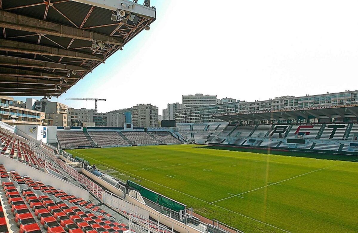Enfin une pelouse synthétique au Stade Mayol ? - Blog RCT