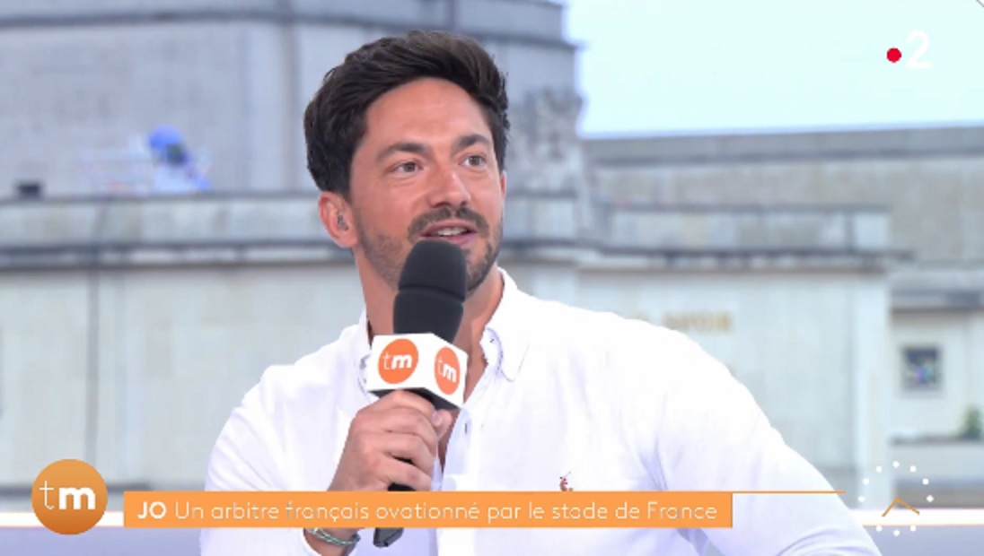 L’arbitre du Top 14, Jérémy Rozier scandé par le Stade de France : Il ...